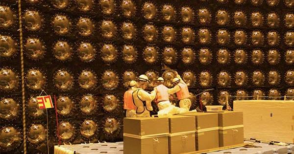 “Inside Super-Kamiokande 360-degree tour” Features Work of Professor ...