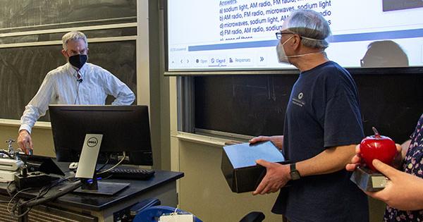 Professor Brian Winer wins Undergraduate Teaching Award | Department of ...