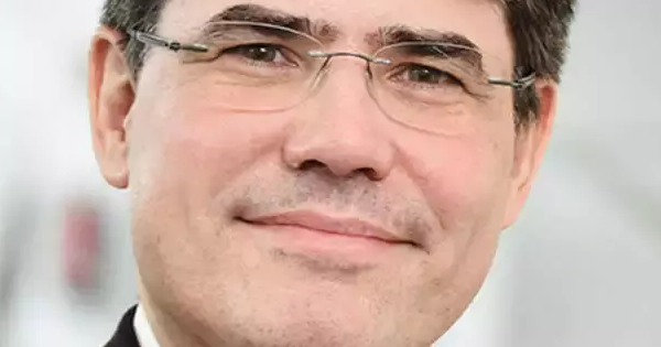 Frontiers in Chemical Physics - Frank Neese (Max-Planck) - How to ...