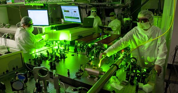 Schumacher Lab joins Laboratory Safety Dean's List | Department of Physics