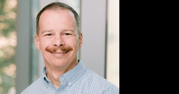 Professor Kovchegov Awarded Distinguished Visiting Academic Award from ...